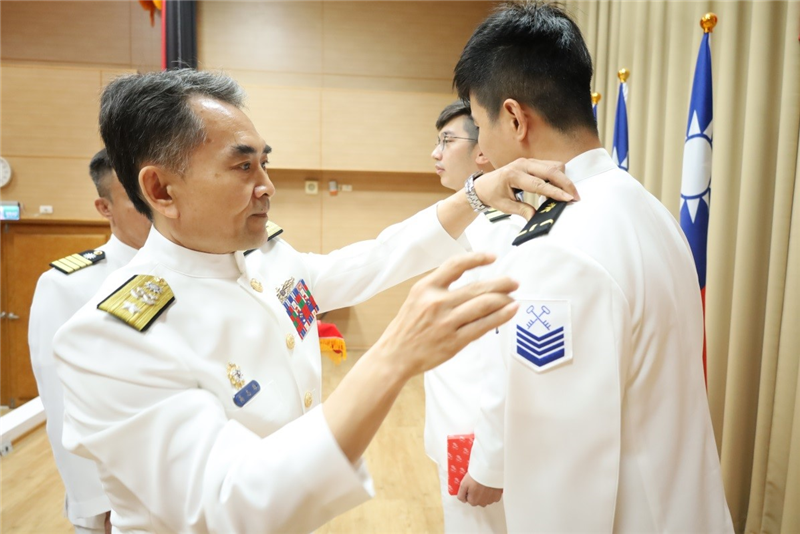 The Naval Maintenance and Repair Command held a promotion ceremony in ...